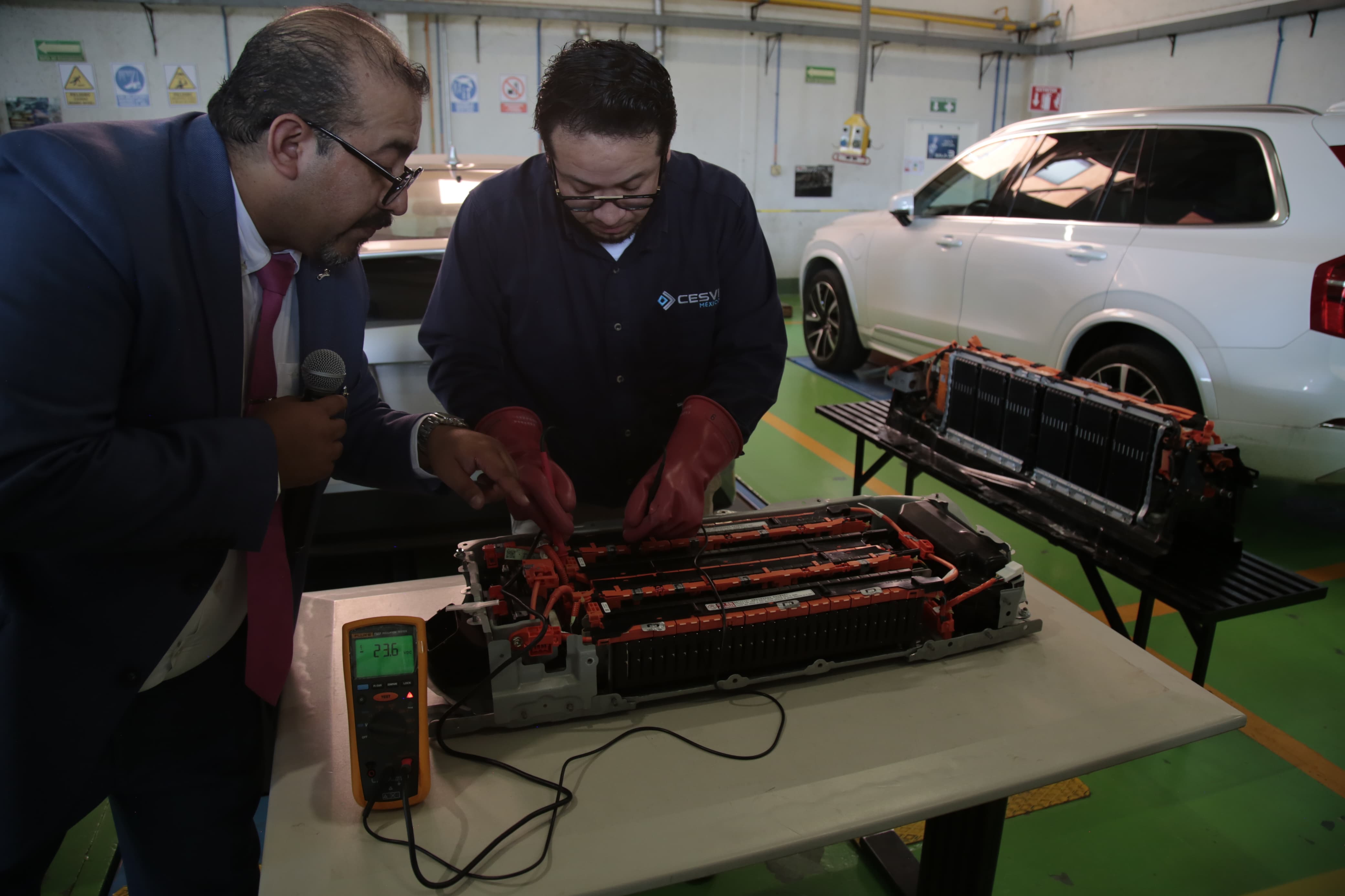 Seguridad en América | CESVI México realiza pruebas de choque en ...
